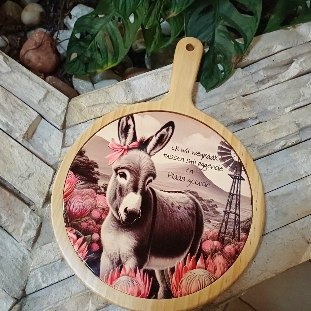 Donkey Themed Cheese Board - Moksi