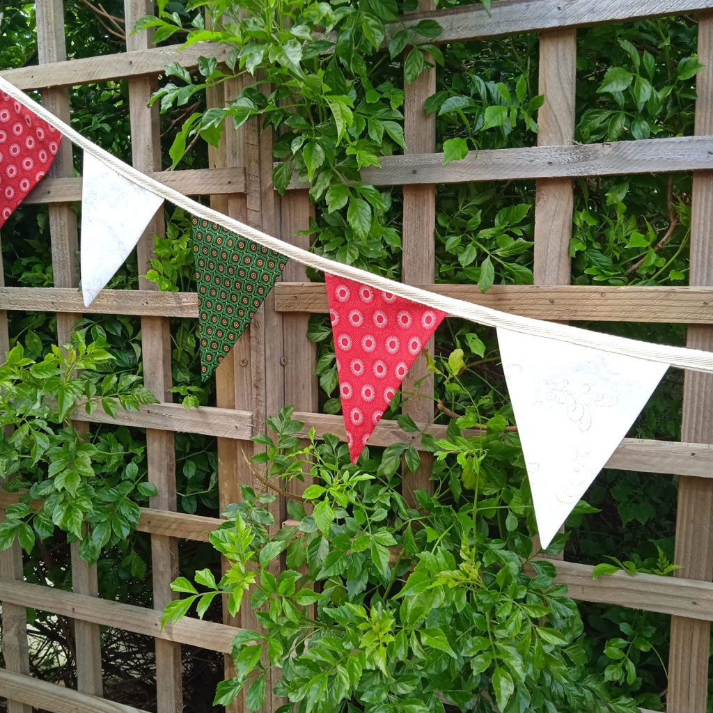 Christmas Shweshwe Bunting Flags - Medium - Moksi
