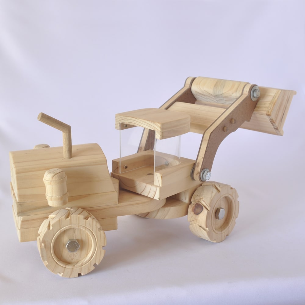 Large Wood Front End Loader - Moksi