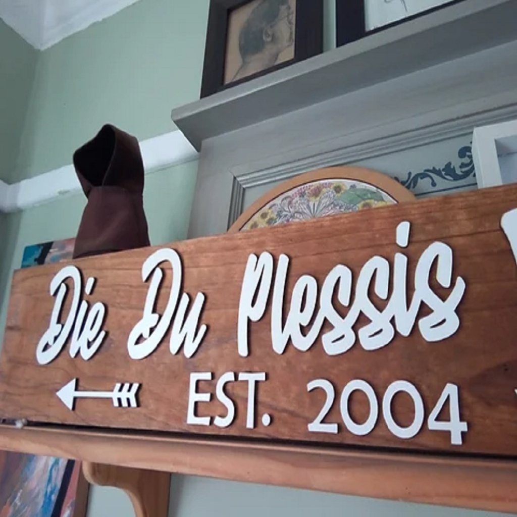 Personalised Wooden House Signs - Moksi