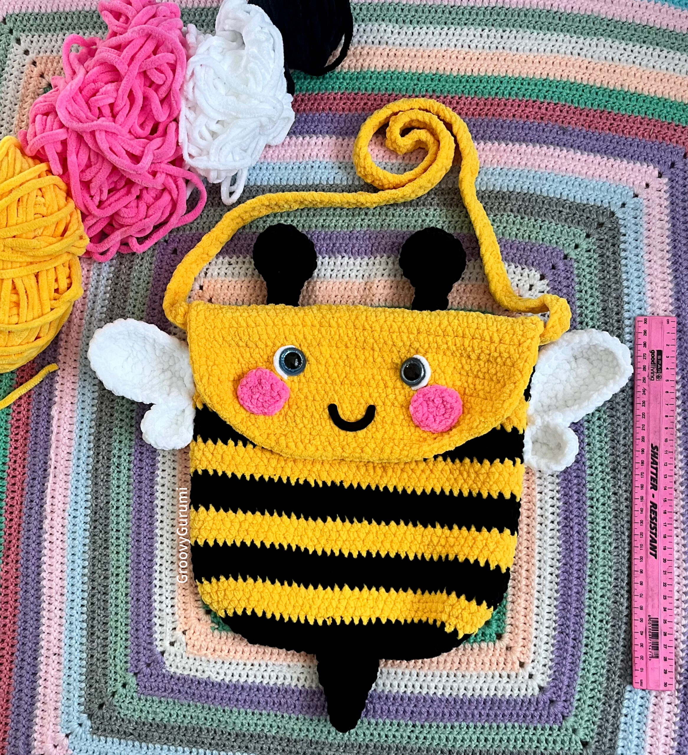Crochet Bee-Bag - Moksi
