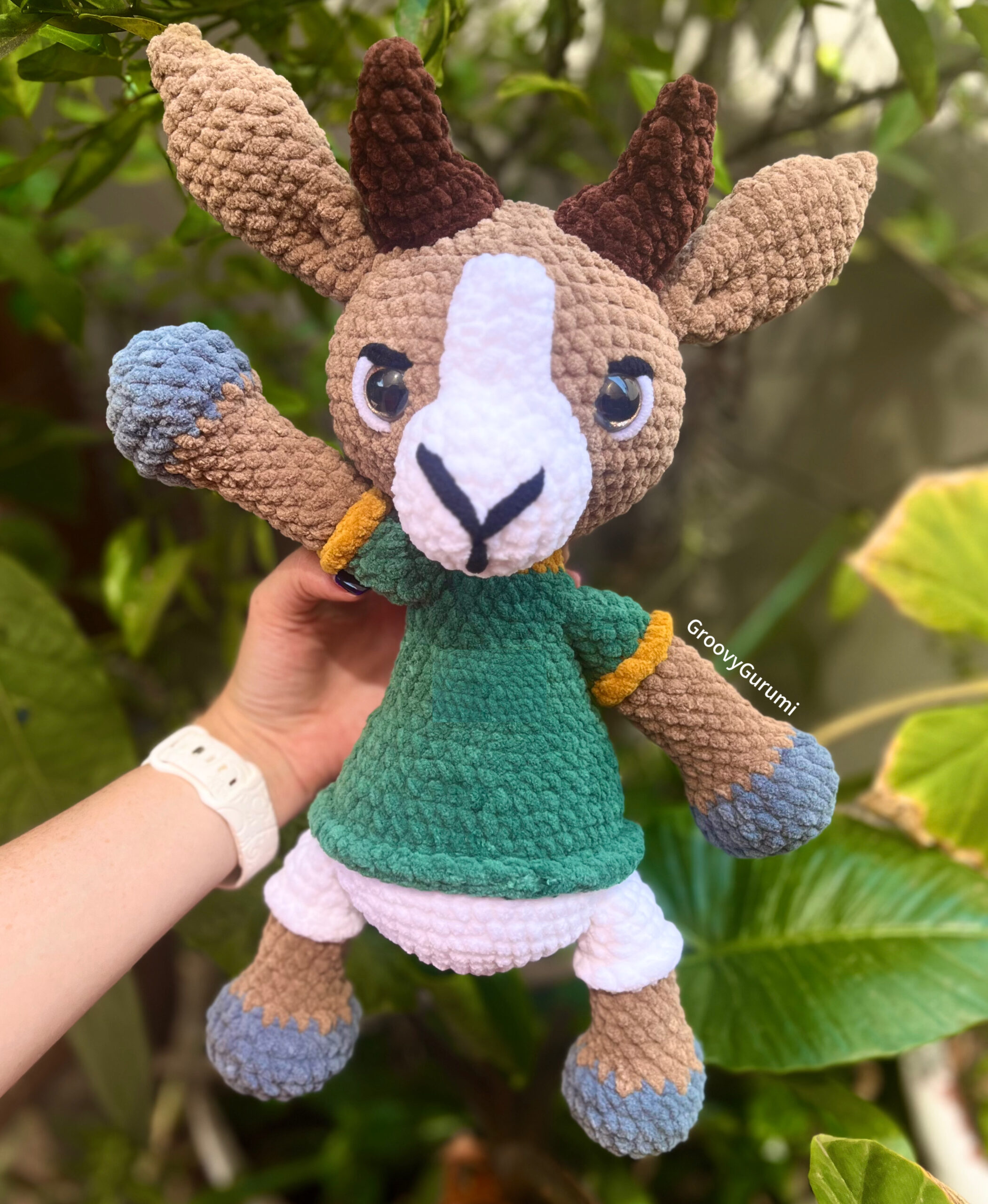 Crochet Springbok Plushie - Moksi