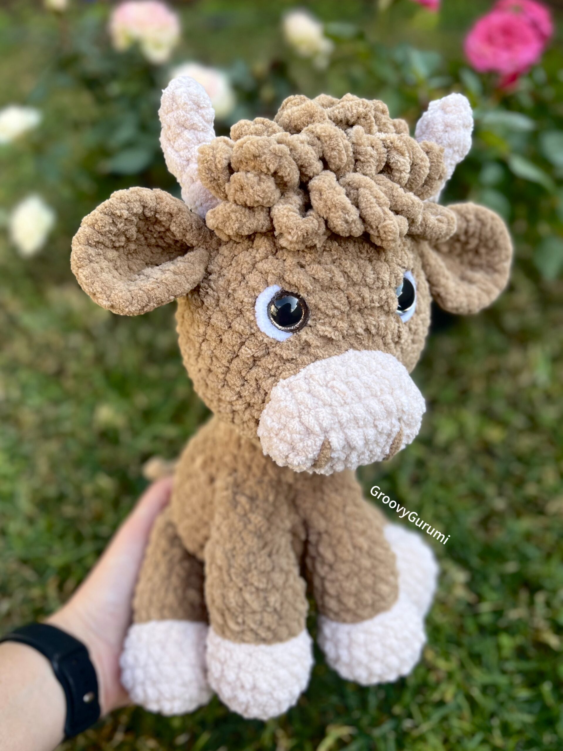 Crochet Highland Cow Plushie - Moksi