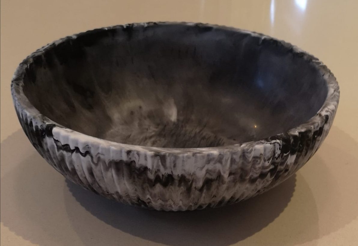 Online Shopping Marketplace: Clothes, Shoes, Gifts & More | Moksi