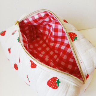 Cute Quilted Make-Up Bags - Moksi